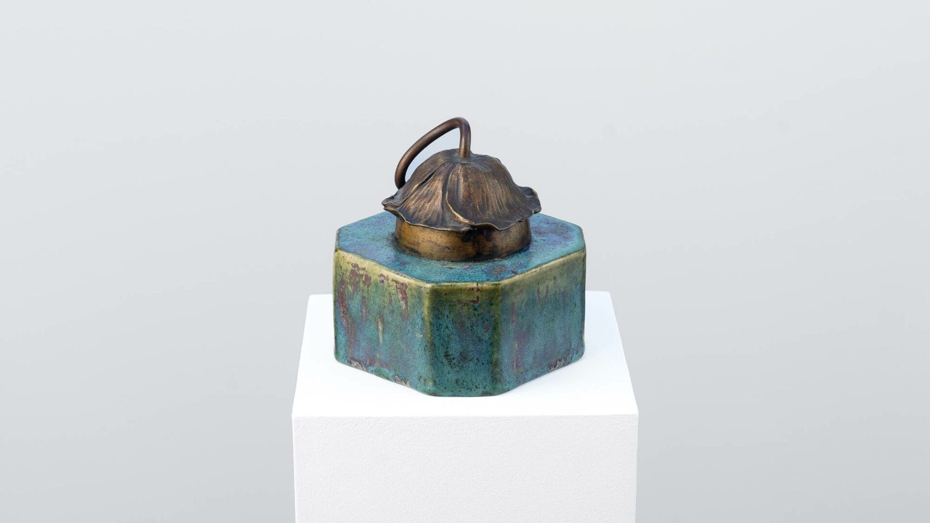 Encrier Art nouveau à monture en bronze - Galerie Theophanos